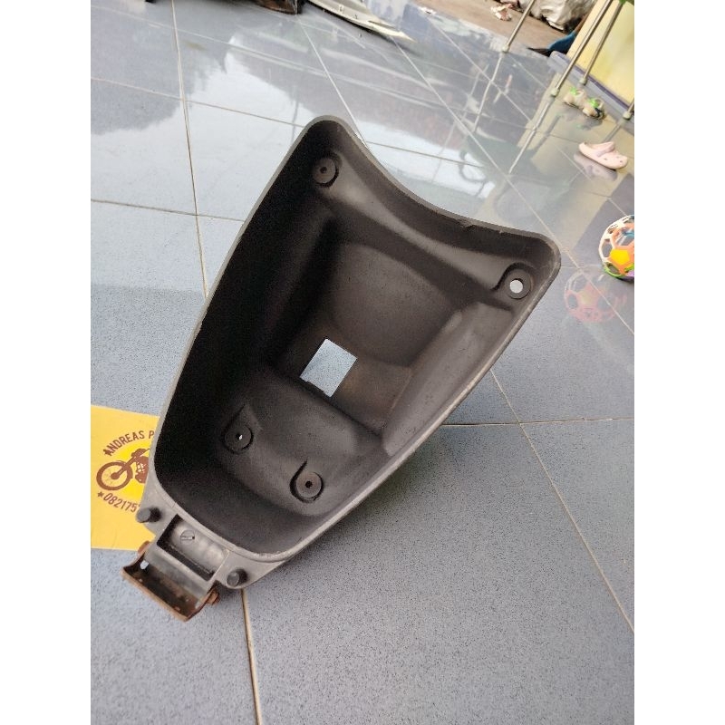 Jual bagasi jok tvs neo XR 110 original copotan | Shopee Indonesia