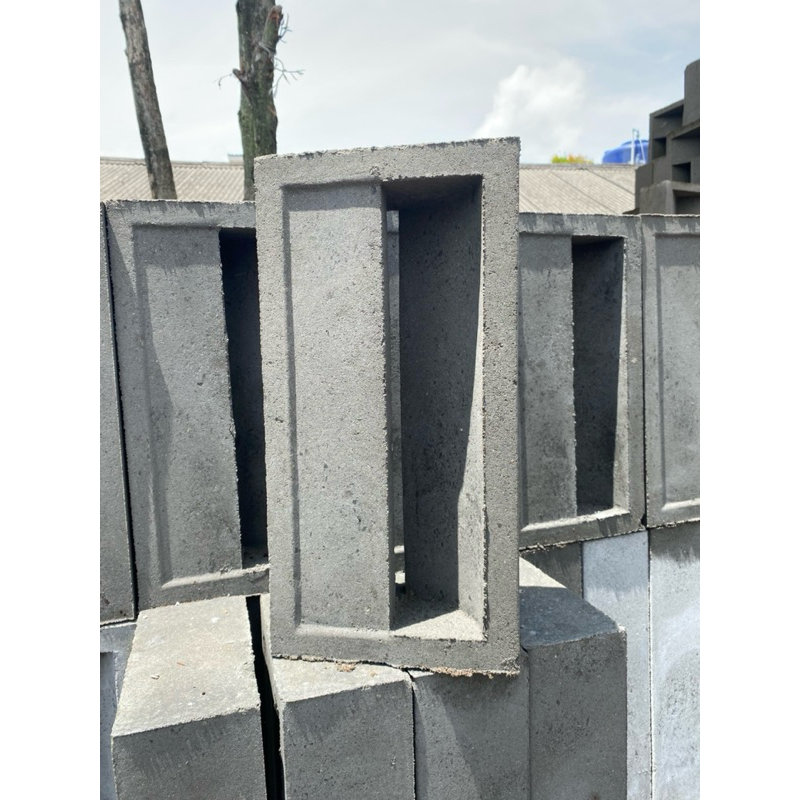 Jual Loster lubang angin galusi beton 40x20.cm | Shopee Indonesia