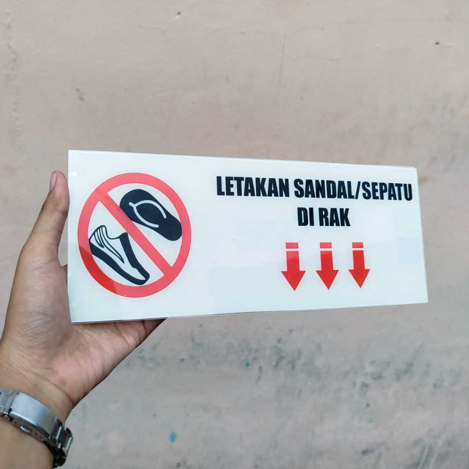 Jual PAPAN AKRILIK dan STIKER, LETAKAN SENDAL & SEPATU DI RAK, AKRILIK ...