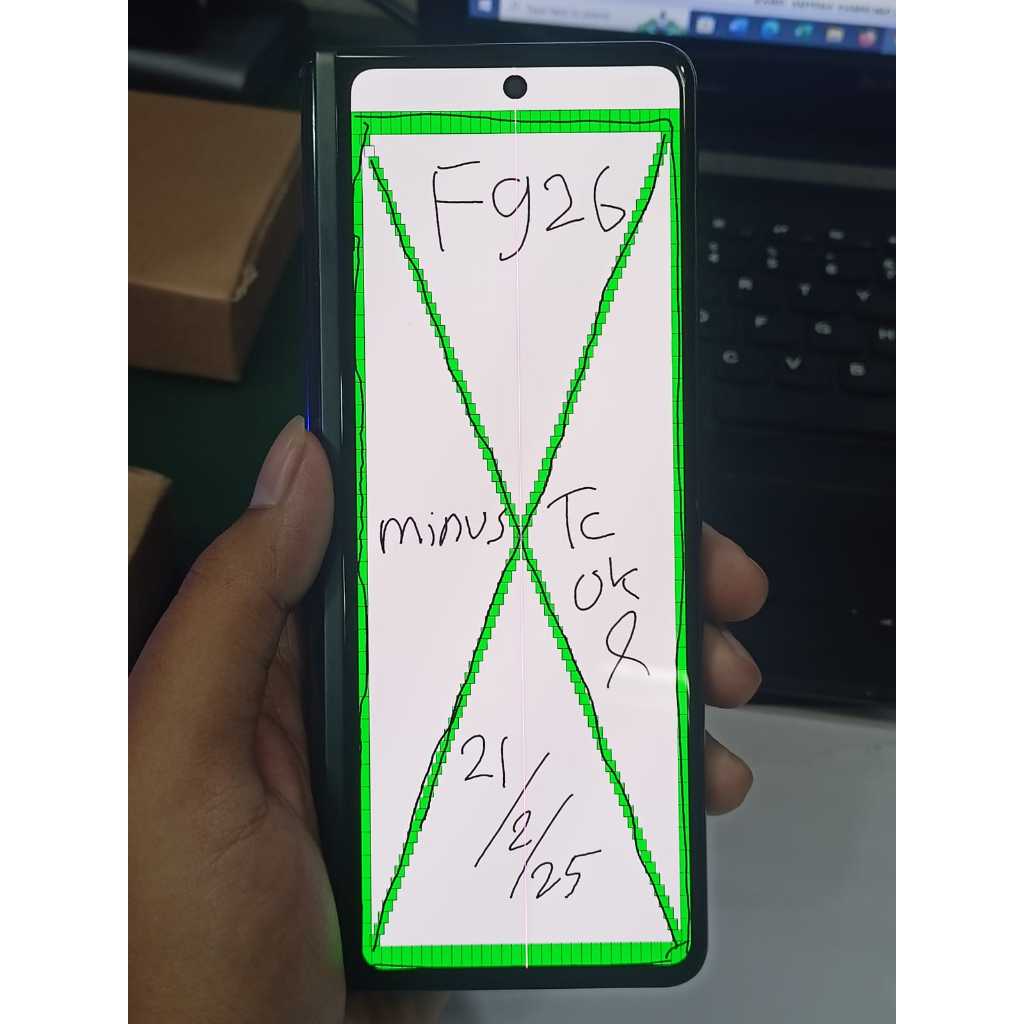 Jual LCD SAMSUNG GALAXY Z FOLD 3 - F926 FRONT ORIGINAL 2ND COPOTAN MINUS | Shopee Indonesia
