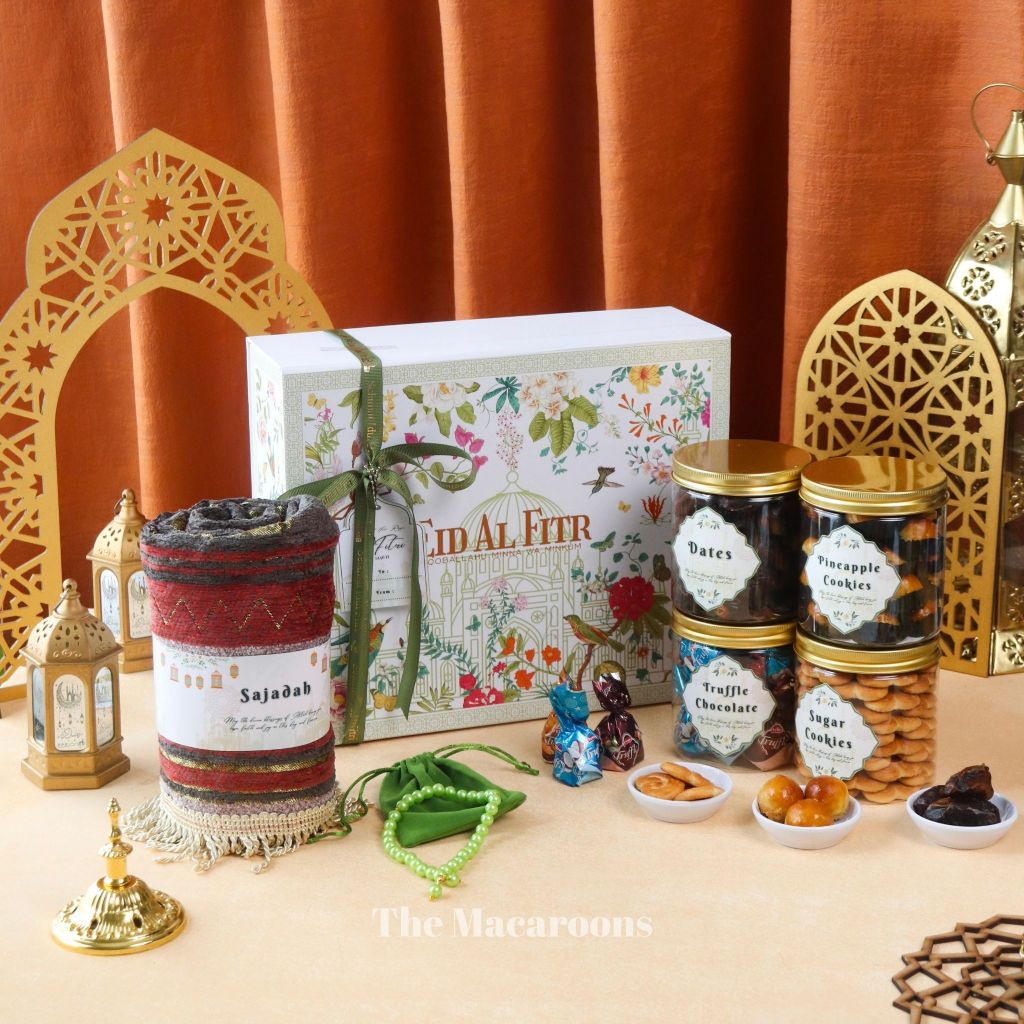Jual Hampers Lebaran Idul Fitri Hardbox Kue Kering Sajadah Tasbih Kurma ...