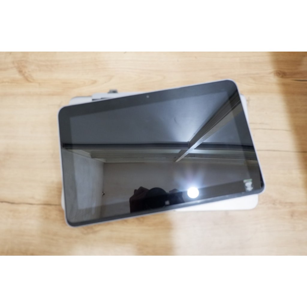 Jual Laptop HP Elite X2 1011 G1 Tablet Intel Core M-5Y71 Ram 8Gb Ssd ...