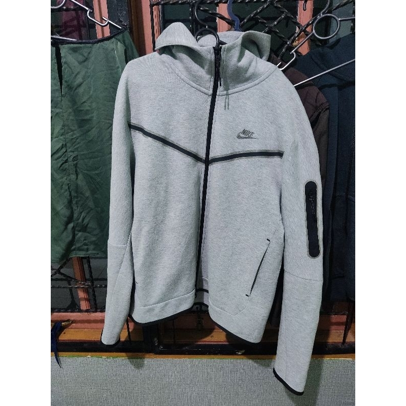 Jual Nike tech fleece grey | Shopee Indonesia