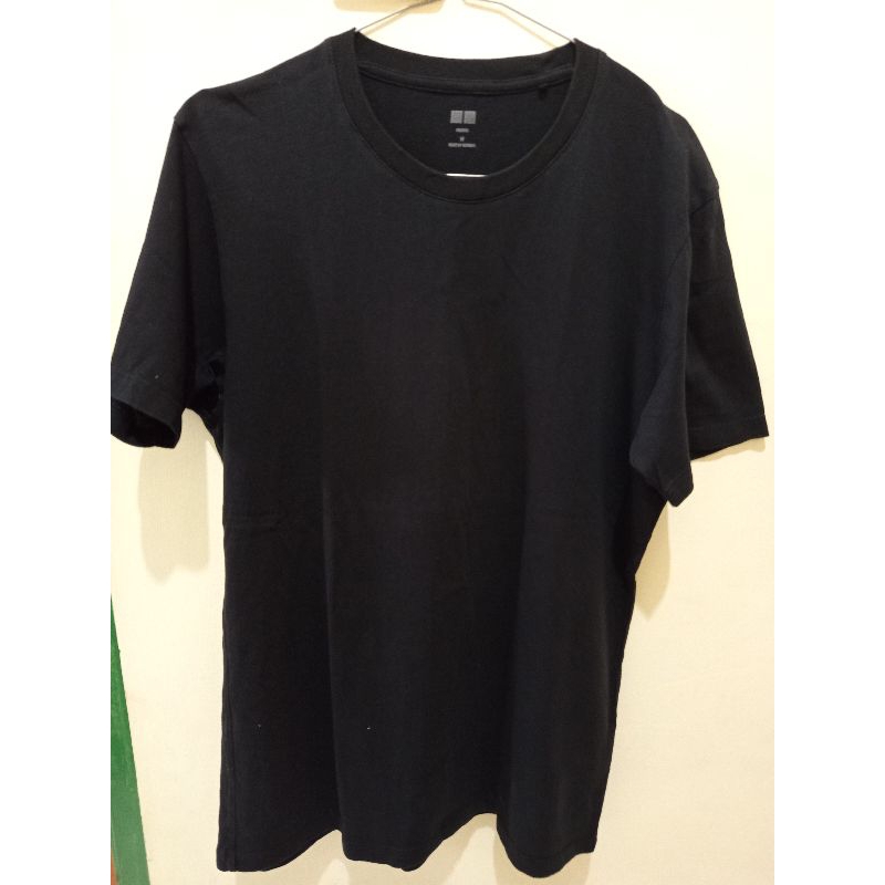 Jual baju kaos uniQlo | Shopee Indonesia
