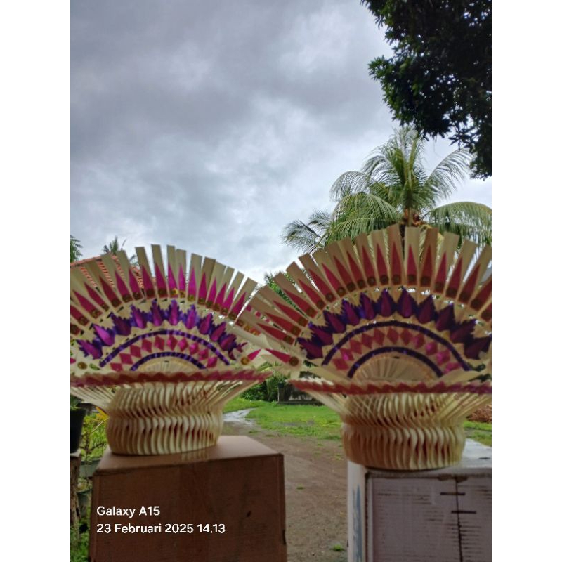 Jual canang gebogan ungu pink | Shopee Indonesia