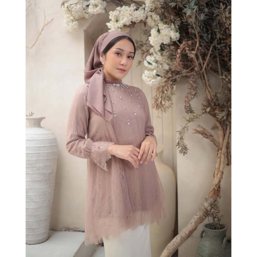 Jual KALEELA ID FAMILY SET 1 DRESS RAYA BLOUSE BY KALEELA.ID LONILA ...
