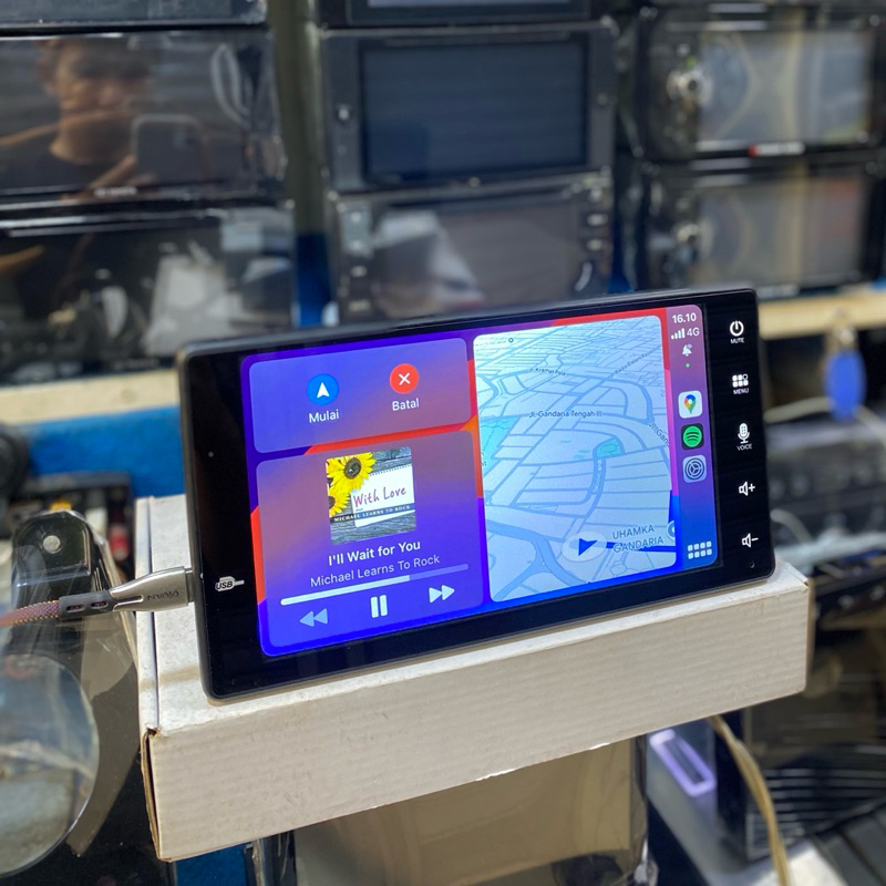 Jual Head Unit Standar Daihatsu Rocky 2023 ukuran 9 inch Apple carplay ...