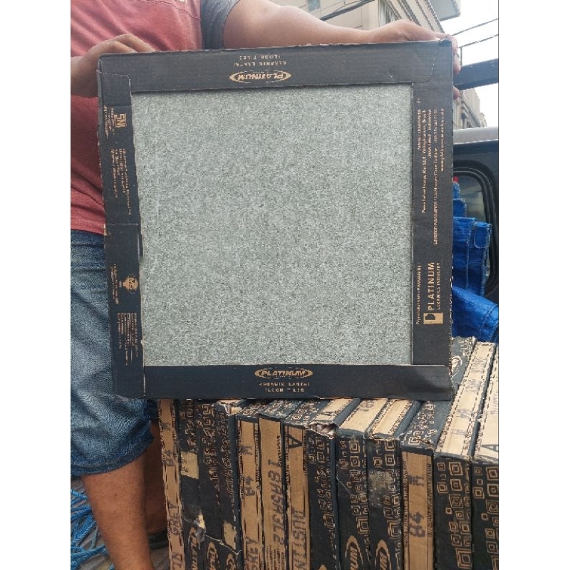 Jual Platinum Dustin 50x50 / Keramik Teras Carpot Garasi Kasar | Shopee ...