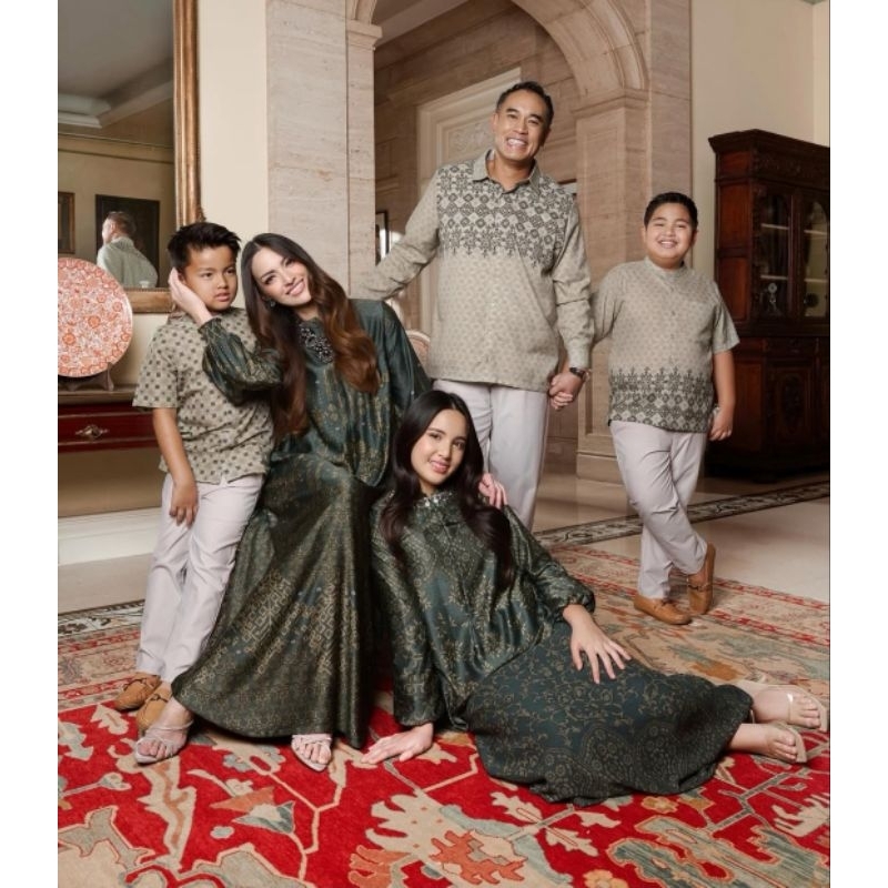 Jual OPEN JASTIP ️ MUNIRAA SET | KAMARIAA | PARISHHA | TAMANNINA BLOUSE ...