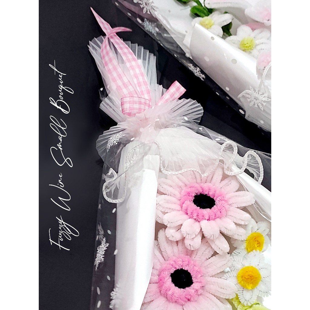 Jual Fuzzy Wire Small Bouquet Premium / Buket Kawat Bulu / Bouquet ...