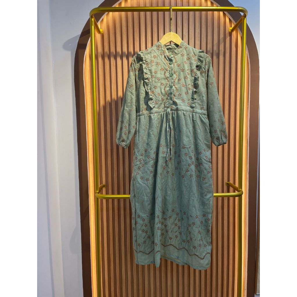 Jual RAYA MIDI DRESS KATUN BORDIR + FURRING // MIDI KATBOL PURING ...