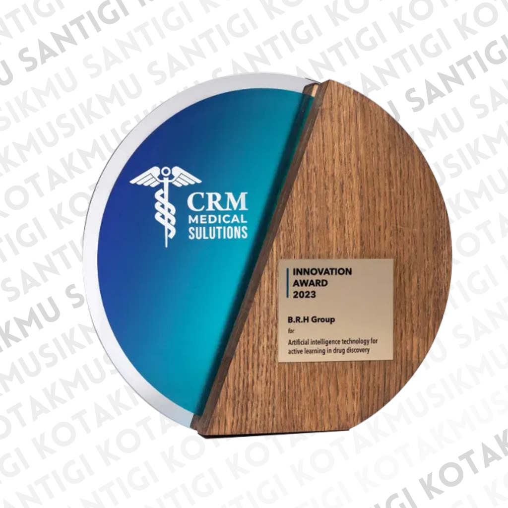 Jual Trophy Kayu Custom (Tipe-24) | Piala Kayu Custom | Plakat Kayu ...