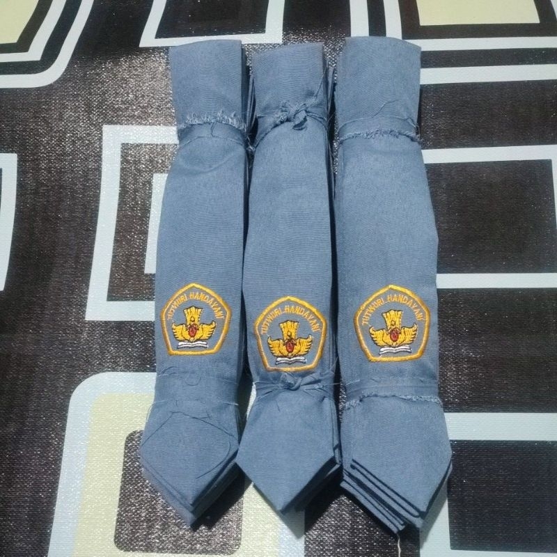 Jual dasi sekolah sma bordir tutwri handayani panjang 110cm isi 10/20 ...