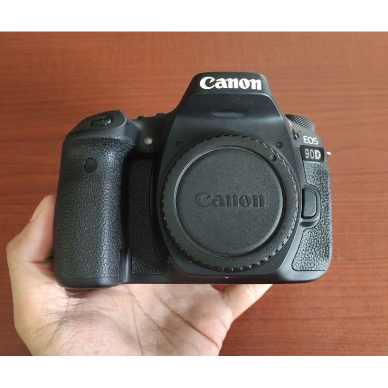 Jual Kamera DSLR Canon 90D Wi-Fi Touchscreen Body Mulus Like New ...