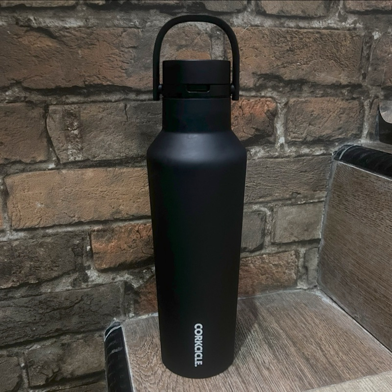 Jual Botol Corkcicle Sport Canteen Black 20oz 600ml (New) | Shopee ...