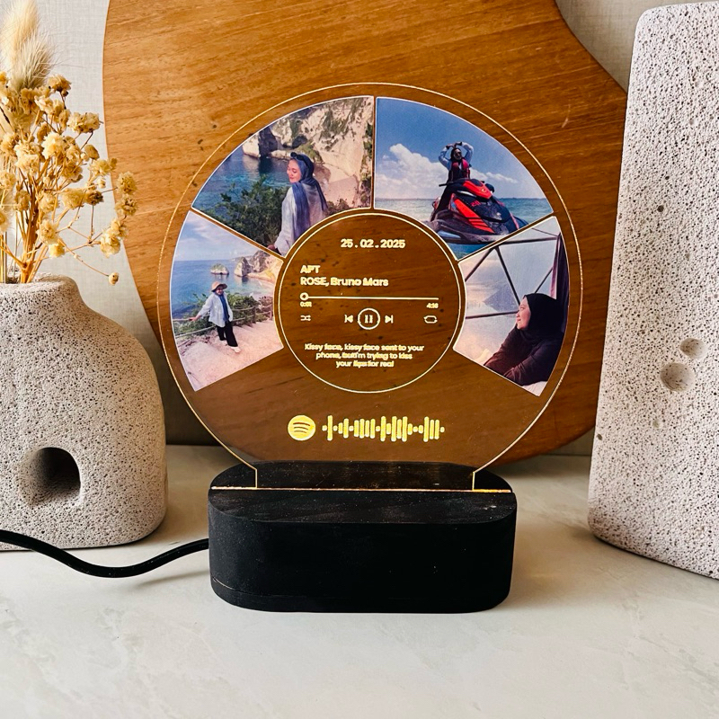 Jual LAMPU AKRILIK BARCODE LAGU MUSIK FOTO | LAMPU TIDUR | KADO UNIK ...