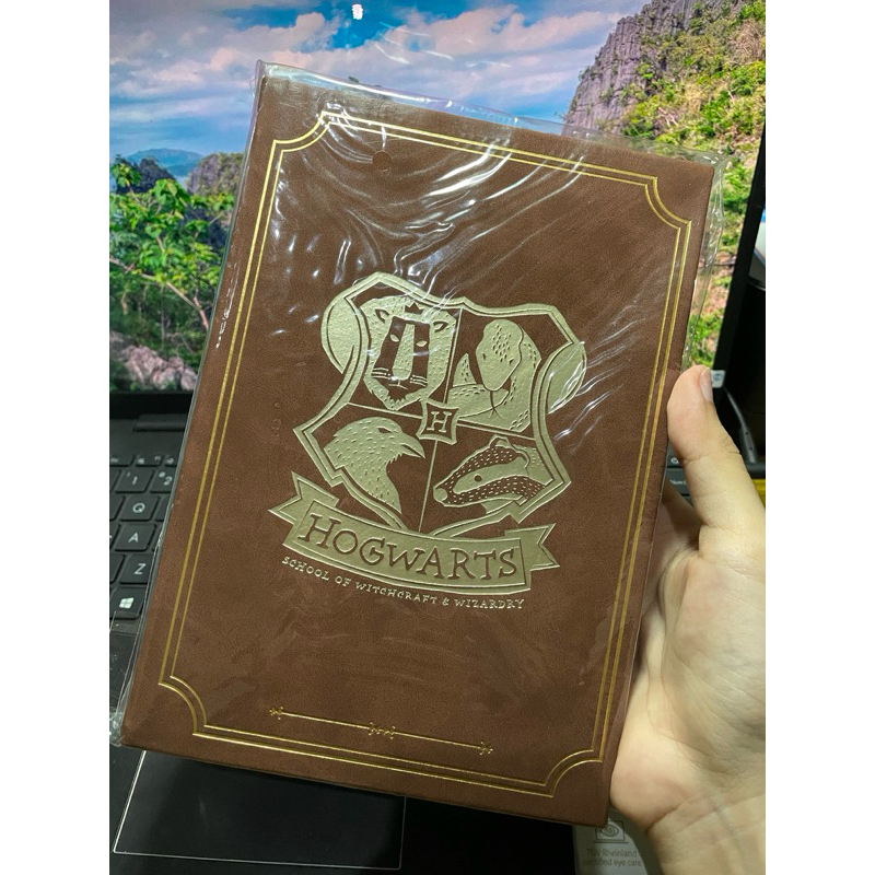 Jual notebook harry potter miniso hogwarts suede | Shopee Indonesia