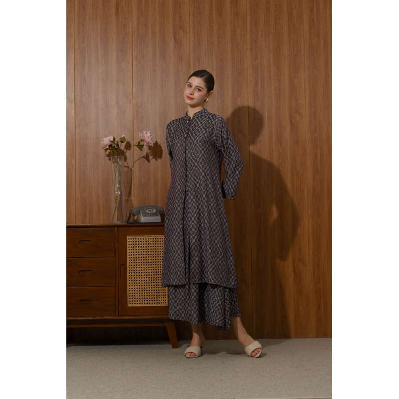 Jual Shaybee - Arkayna & Armayra Oneset ala Malay | Setelan Tunik dan ...
