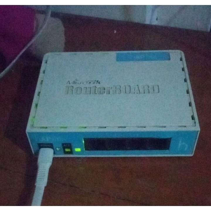 Jual Mikrotik Router RB941-2nD (hAP-Lite) | Shopee Indonesia