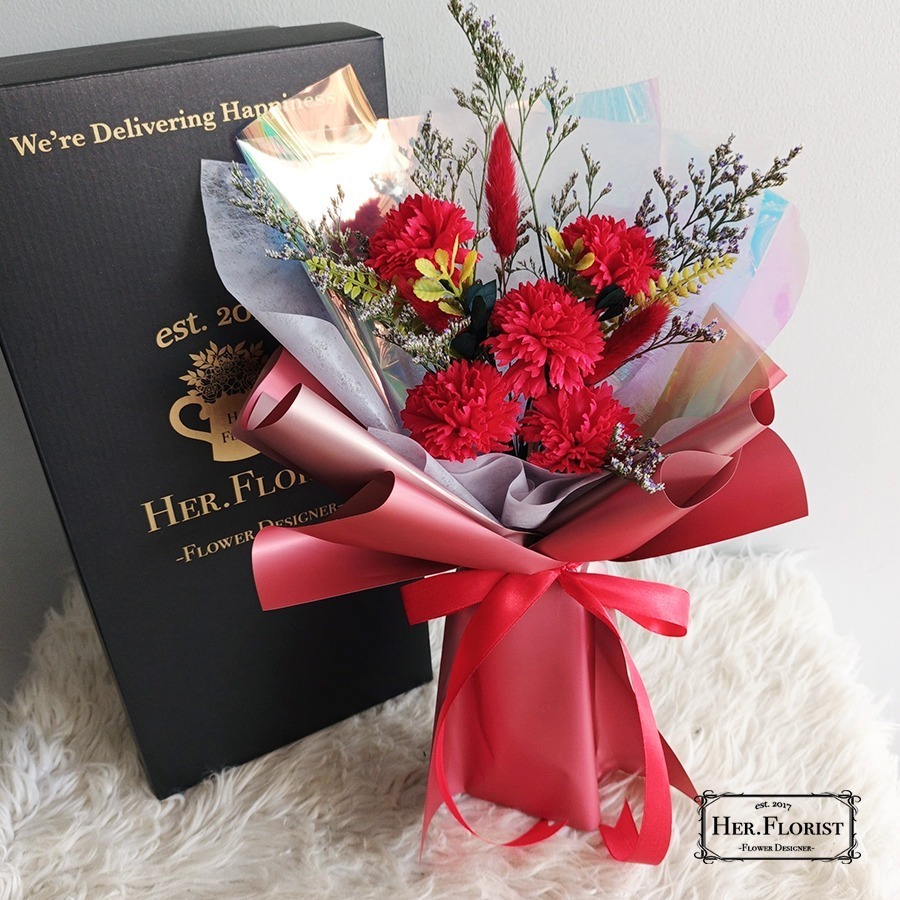 Jual HER.FLORIST [CARNATION] 5 Soap and Dried Flowers Bouquet / Buket ...