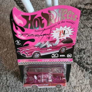 Jual New Original 100% hot wheels pink party batman batmobile bat mobil ...