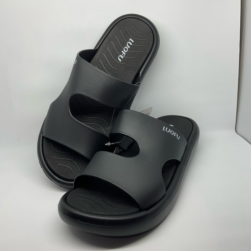 Jual sandal slide luofu hitam/ sandal karet wanita/ sandal slide ...