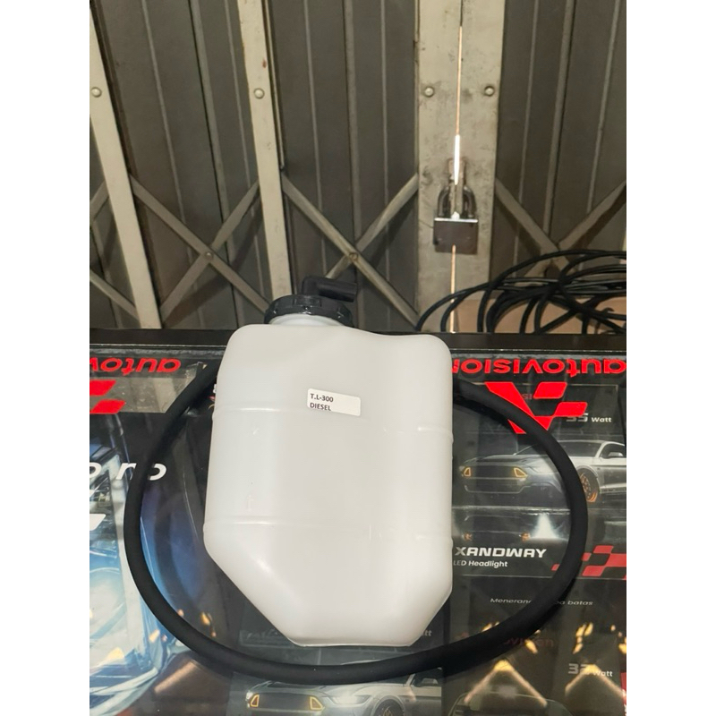 Jual TABUNG CADANGAN AIR RADIATOR L300 DIESEL NEW | Shopee Indonesia