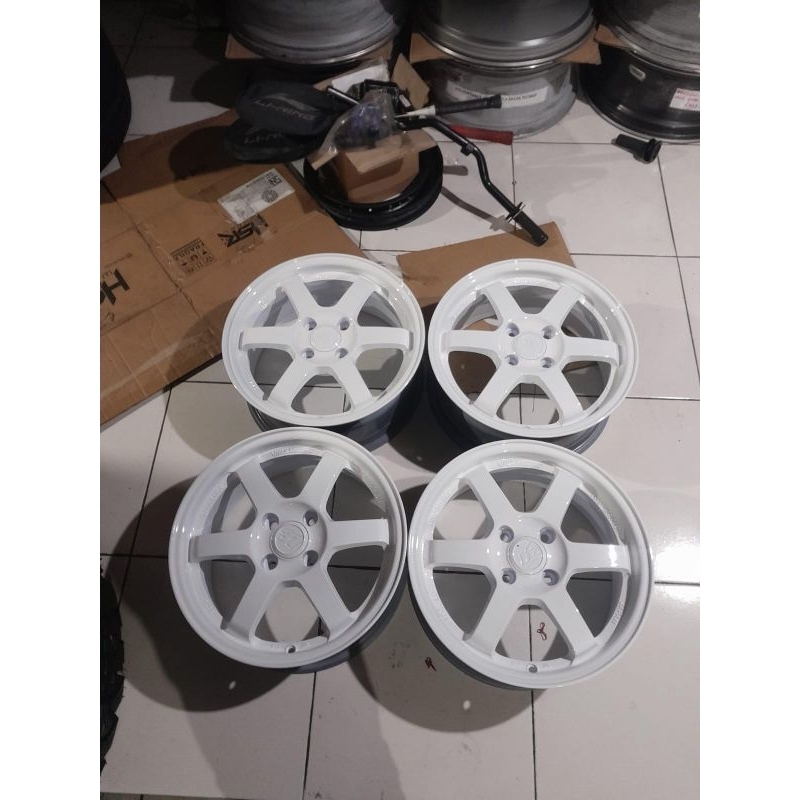 Jual velg seken te37 r15x6,5 pcd 4x100 et38 masuk ke brio agya calya sigra yaris vios dll ...