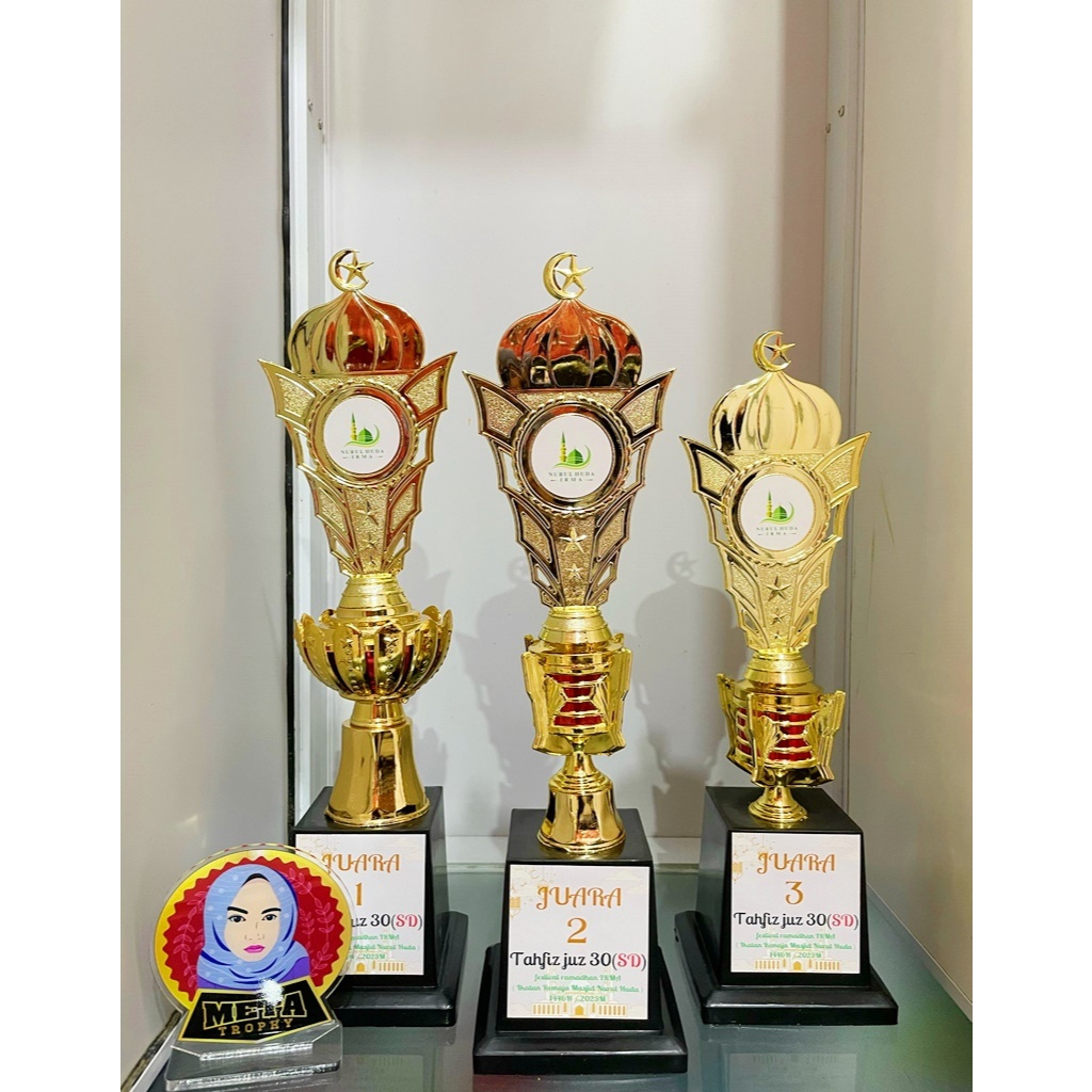 Jual PIALA 1 PART JUARA 123 LOMBA ADZAN HAFALAN SURAH PENDEK | Shopee Indonesia