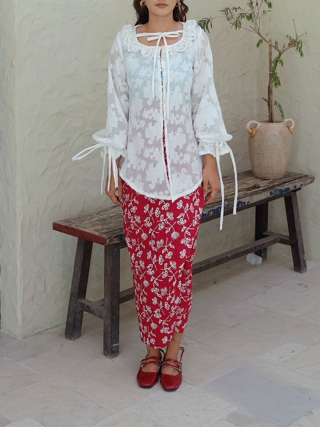 Jual Mera and Jenar - Dihyan Top (TIDAK inlcude inner & skirt) | Shopee ...
