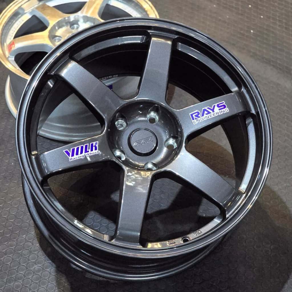 Jual Velg Volk Rays TE37 BMW - FF Ring 19 Lebar 8,5-9,5 ET 38 PCD 5x120 Warna Greey | Velg Mobil ...