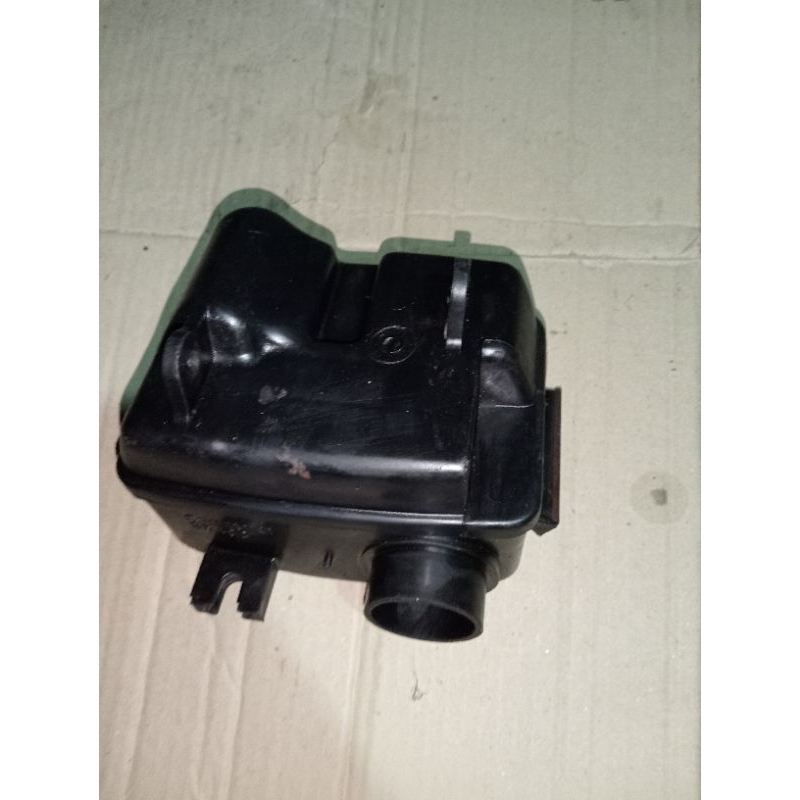 Jual box bok filter udara Suzuki rc 80/rc100 bravo bagian atas original ...