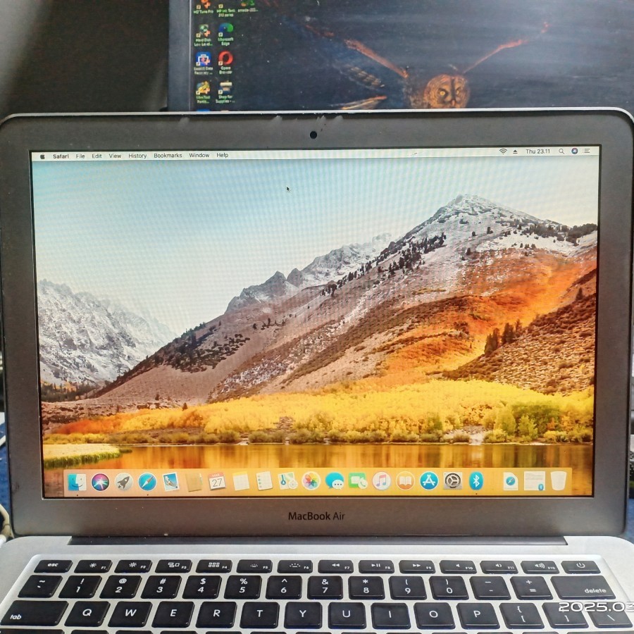Jual lcd fullset macbook air 13 A1369 2011 normal dan bening tinggal ...