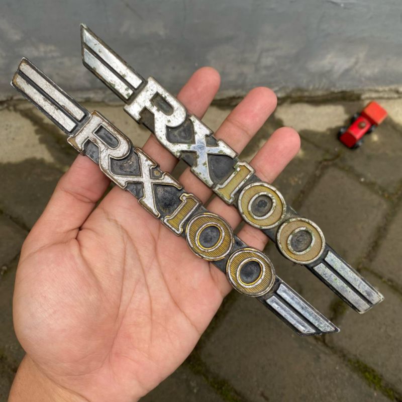 Jual emblem rx 100 emblem yamaha rx 100 original emblem tutup aki rx100 ...