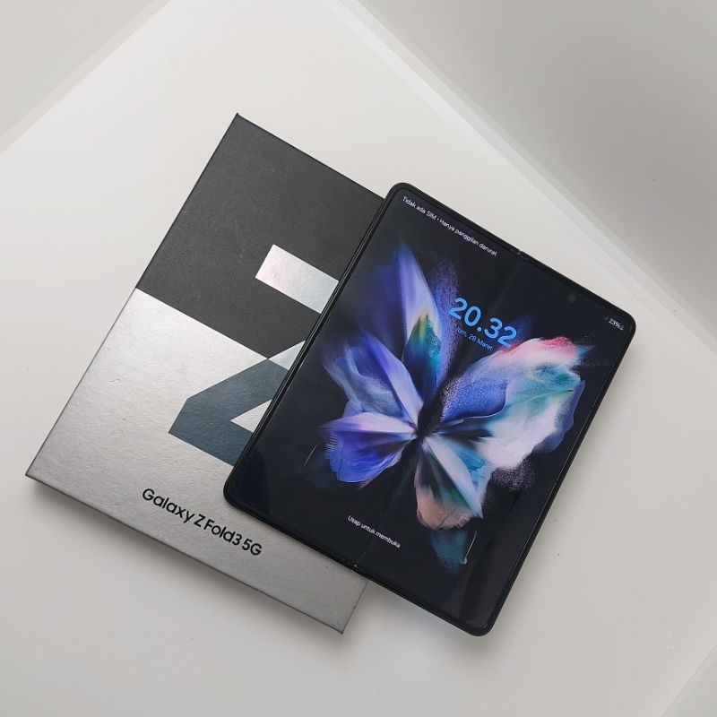 Jual Samsung Z Fold3 5G RAM 12/512 GB Resmi Beacukai | Shopee Indonesia