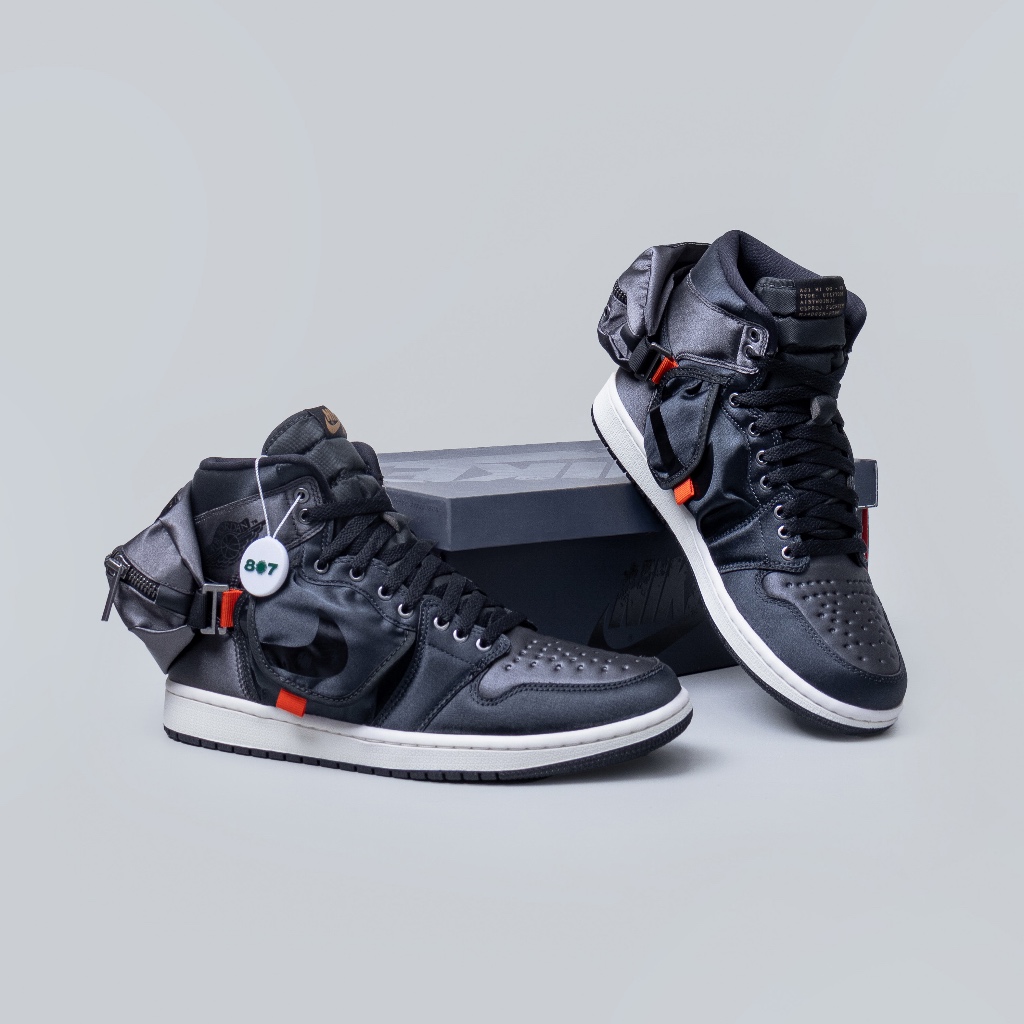 Jual Air Jordan 1 High Utility Stash | Shopee Indonesia