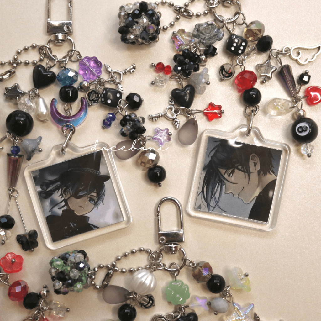 Jual black butler keychain | kuroshitsuji keychain | ciel phantomhive ...