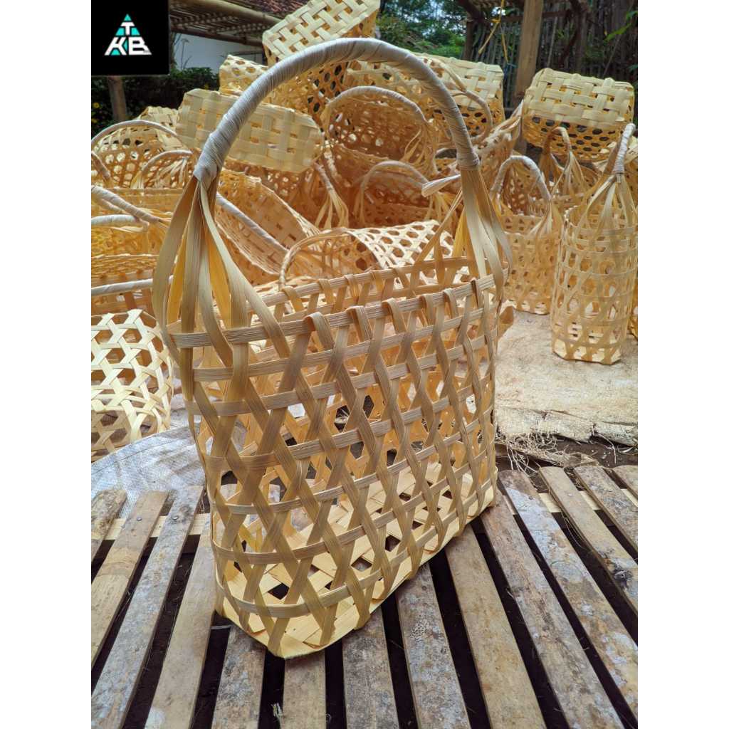 Jual KERANJANG BUAH ANYAMAN HAMPERS / KERANJANG HAMPERS ANYAMAN BAMBU ROTAN / BINGKISAN ...