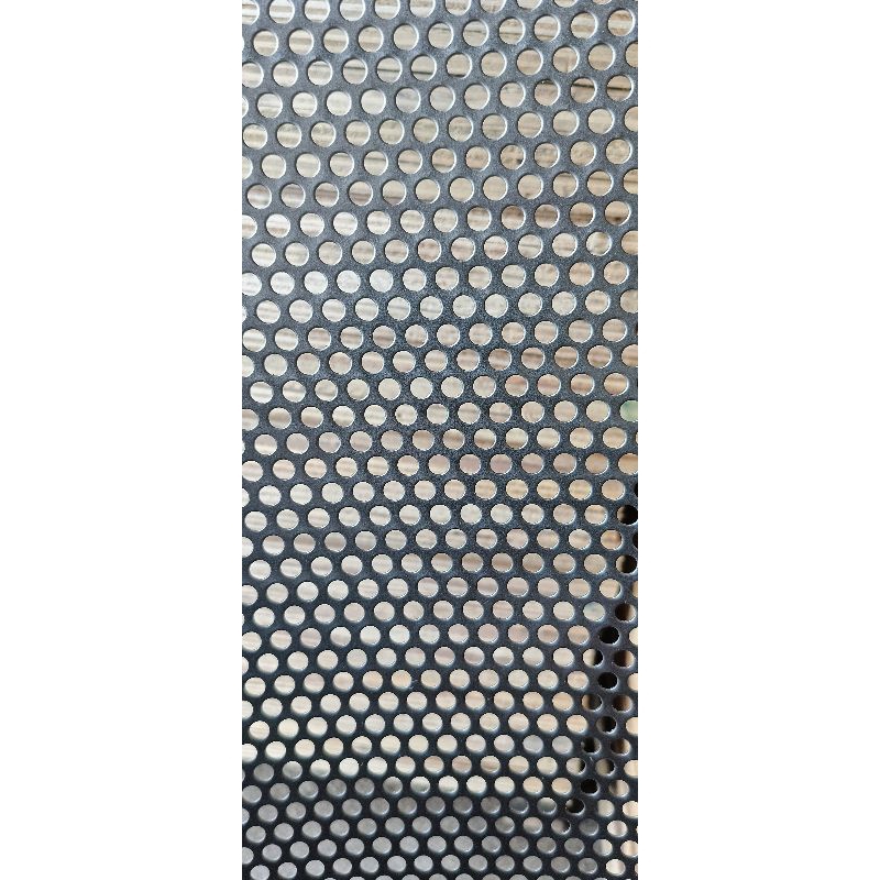 Jual ram besi/gril box sound 70x40 lubang bulat 6mm | Shopee Indonesia