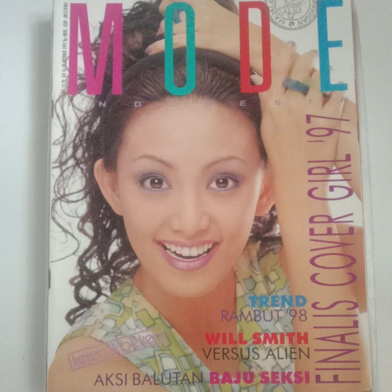 Jual Majalah Mode Edisi Ultah Tahun 1997 Cover Anastasia Emanuelle ...
