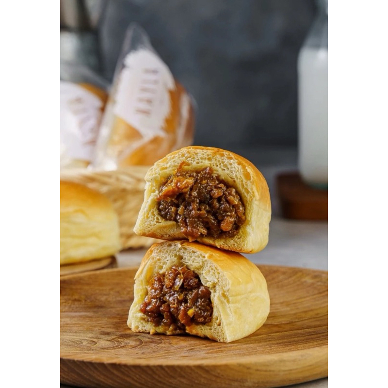 Jual (KAYLA BAKERY) Paket Roti Baso Ayam Original isi 10 pcs | Shopee ...