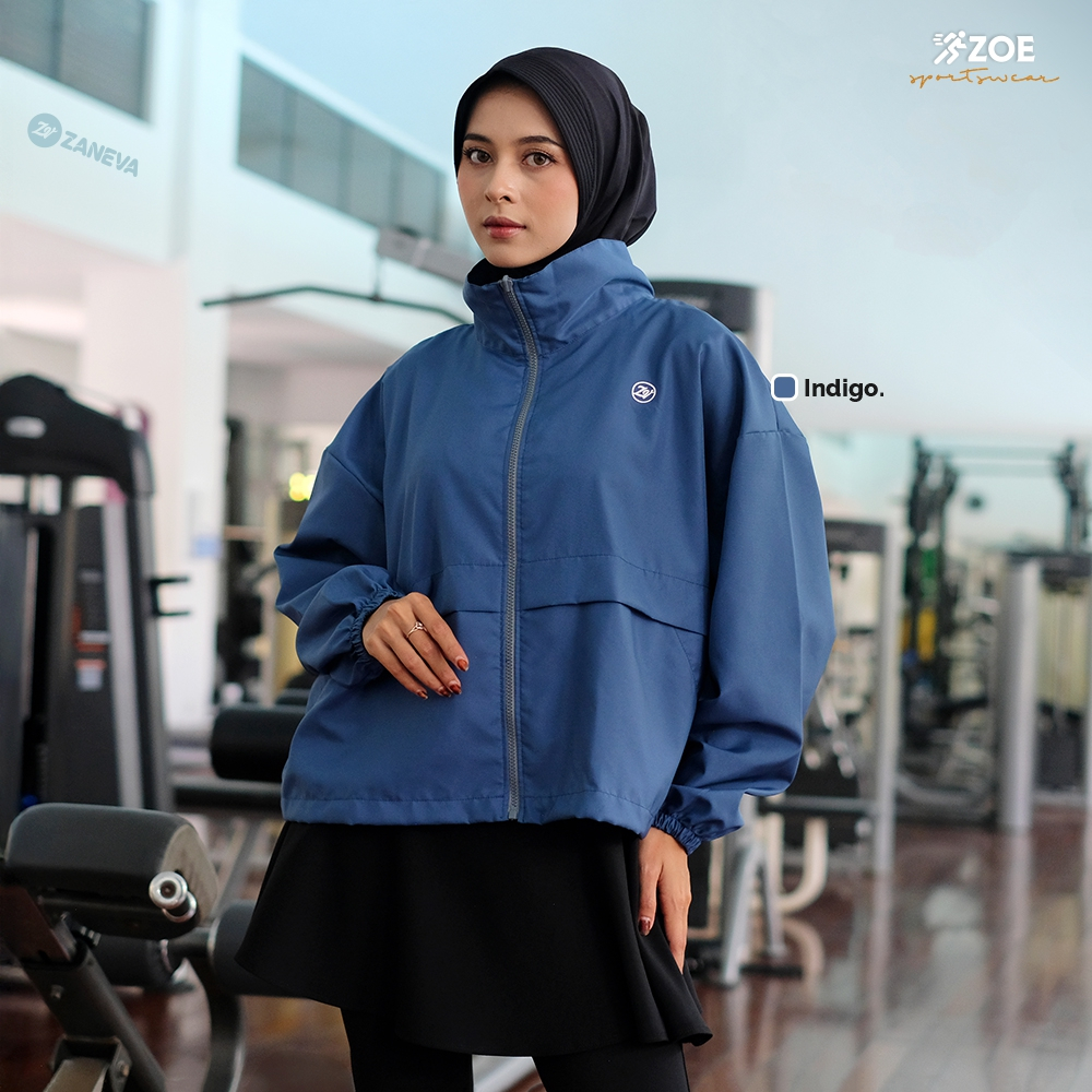 Jual [BEST SELLER] Zaneva Muslimah Sportwear - Zoe Crop Jacket | Jaket ...