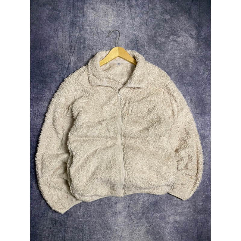 Jual Sherpa Jacket UNIQLO(xL) | Shopee Indonesia