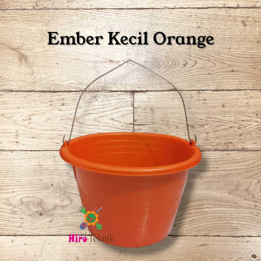 Jual EMBER AIR PLASTIK / EMBER COR ORANGE KECIL / ANTI PECAH | Shopee ...