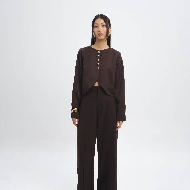 Jual Nine Studio - Row Outer in Dark Brown (SALE - NO RETURN / EXCHANGE ...