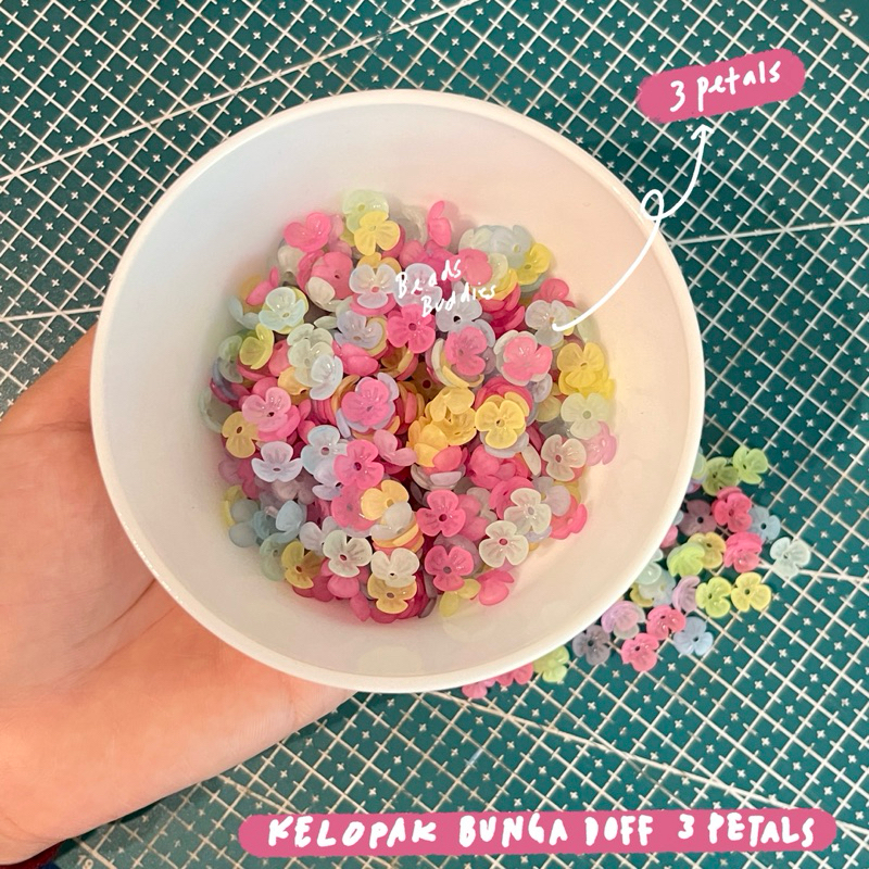 Jual Manik Kelopak Bunga Kecil per 5 gr | Shopee Indonesia