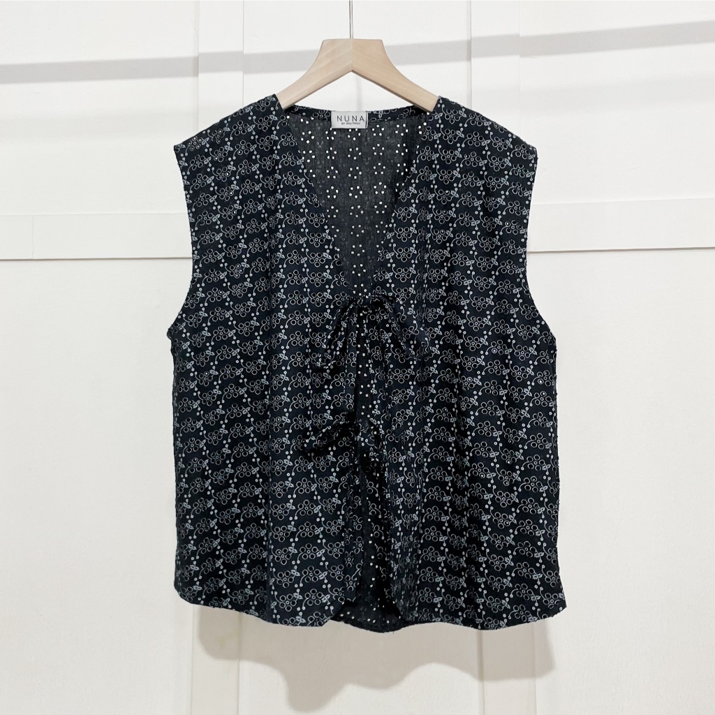 Jual NUNA Ribbon Vest | Outer Wanita Motif | Shopee Indonesia
