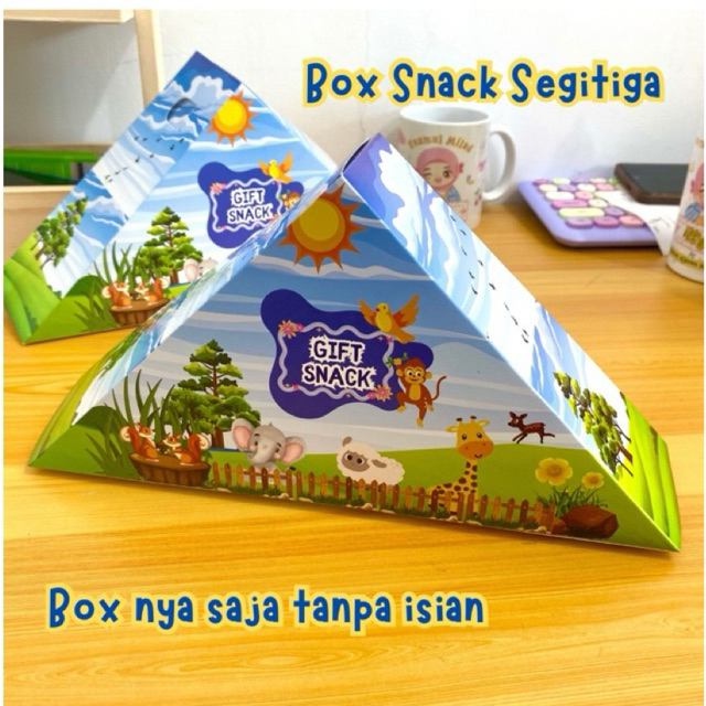 Jual BOX SNACK SEGITIGA / BOX PIRAMID / BOX SAJA / BOX BINGKISAN ULANG ...