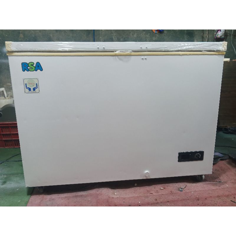 Jual FREEZER BOX 330L RSA SECOND BEKAS | Shopee Indonesia