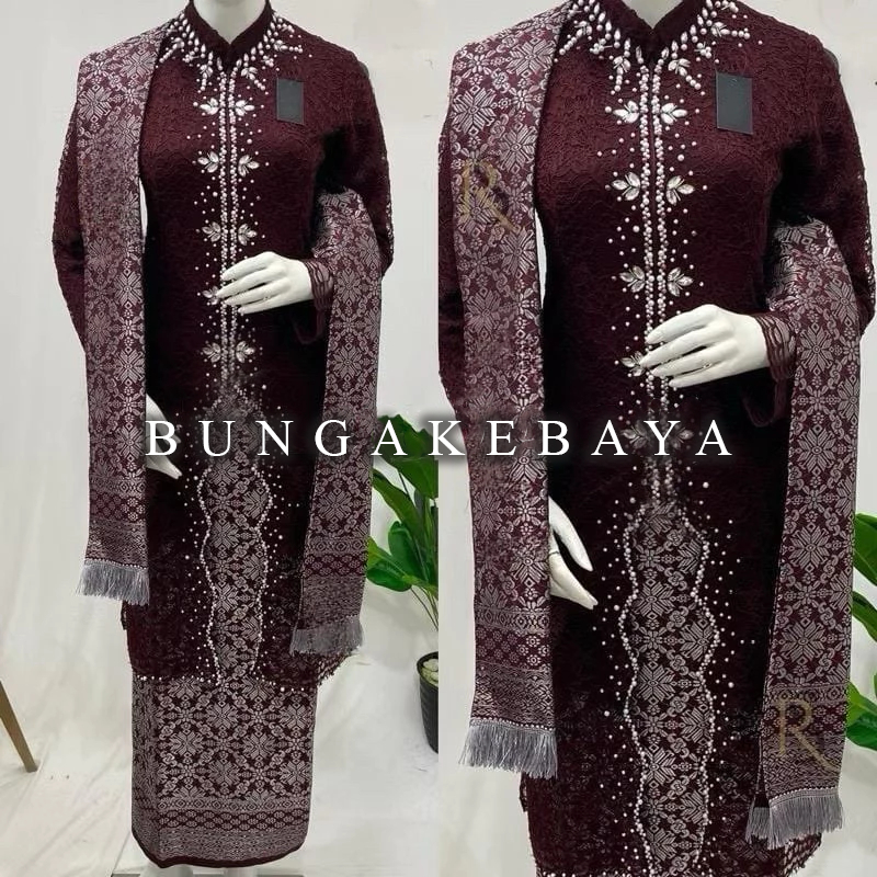 Jual MAHYRA TUNIK B by Bungakebaya – Set Tunik Brokat Full Furing, Rok ...